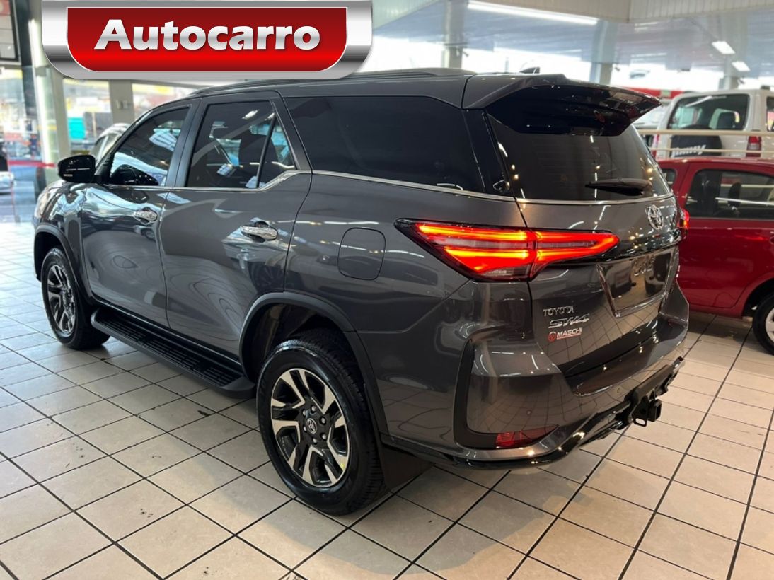TOYOTA HILUX SW4 2.8 SRX PLATINUM 4X4 TURBO 2025, MASCHI MULTIMARCAS ...